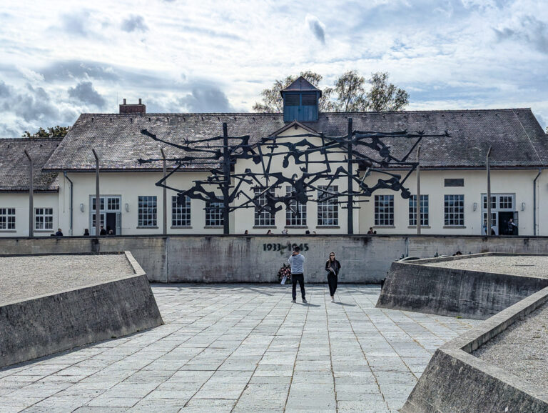 How to get to Dachau from Munich: 5 Different Ways, All the Steps