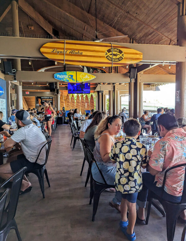 Restaurants Near Pearl Harbor: Where to Eat that You Can Walk To