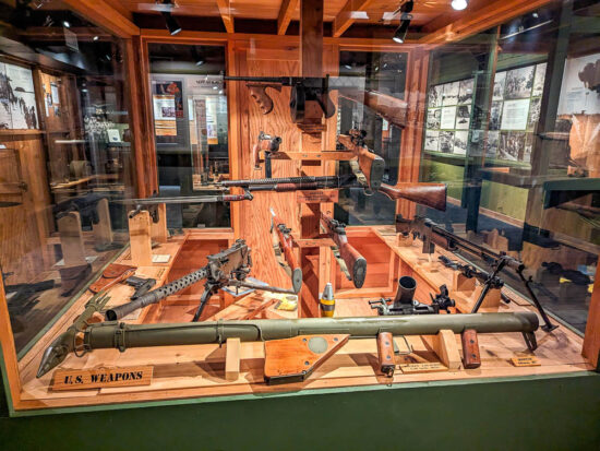 24 Unforgettable WWII Sites on Oahu: Museums, Ruins, & More