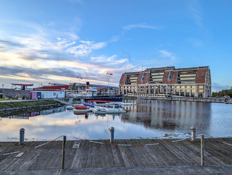 Day Trips to Dunkirk: Quick Guide + Easy 1-Day Dunkirk Itinerary