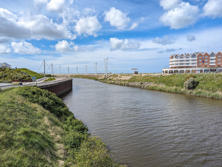 The 9 Best Things to Do in Dunkirk for WWII History Buffs (2025)