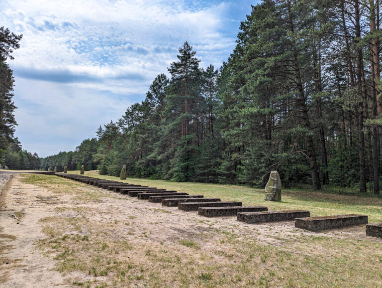 Quick Guide for Visiting Treblinka Extermination Camp Museum & Memorial ...