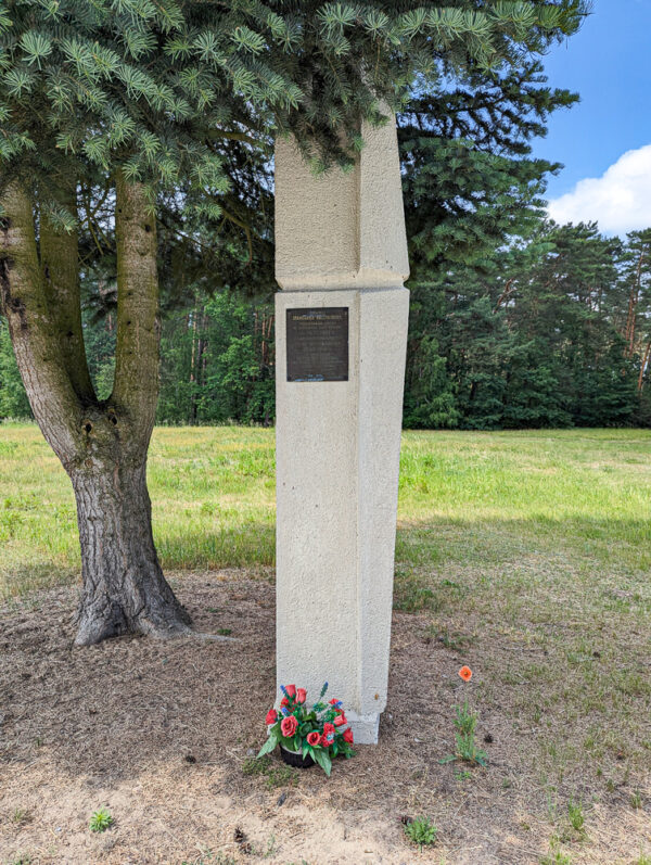 Quick Guide to Visiting Chełmno Extermination Camp Museum & Memorial