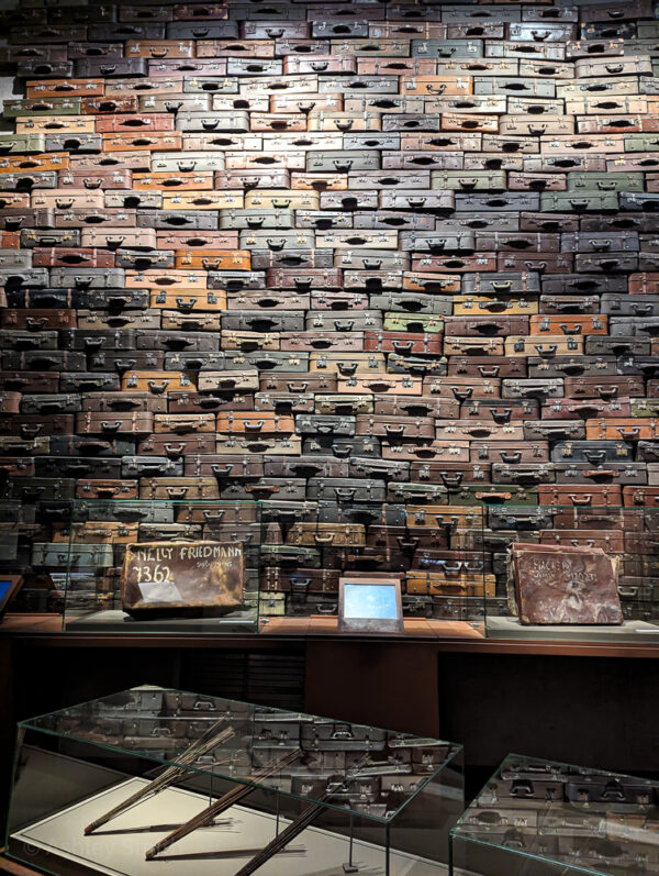 WWII Sites in Gdańsk, Poland: 21 Unforgettable Museums & More